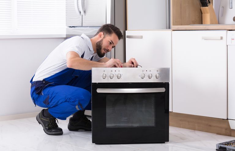 Επισκευή Κουζίνας | 1.500+ επαγγελματίες [Εγγύηση τιμής] | Douleutaras